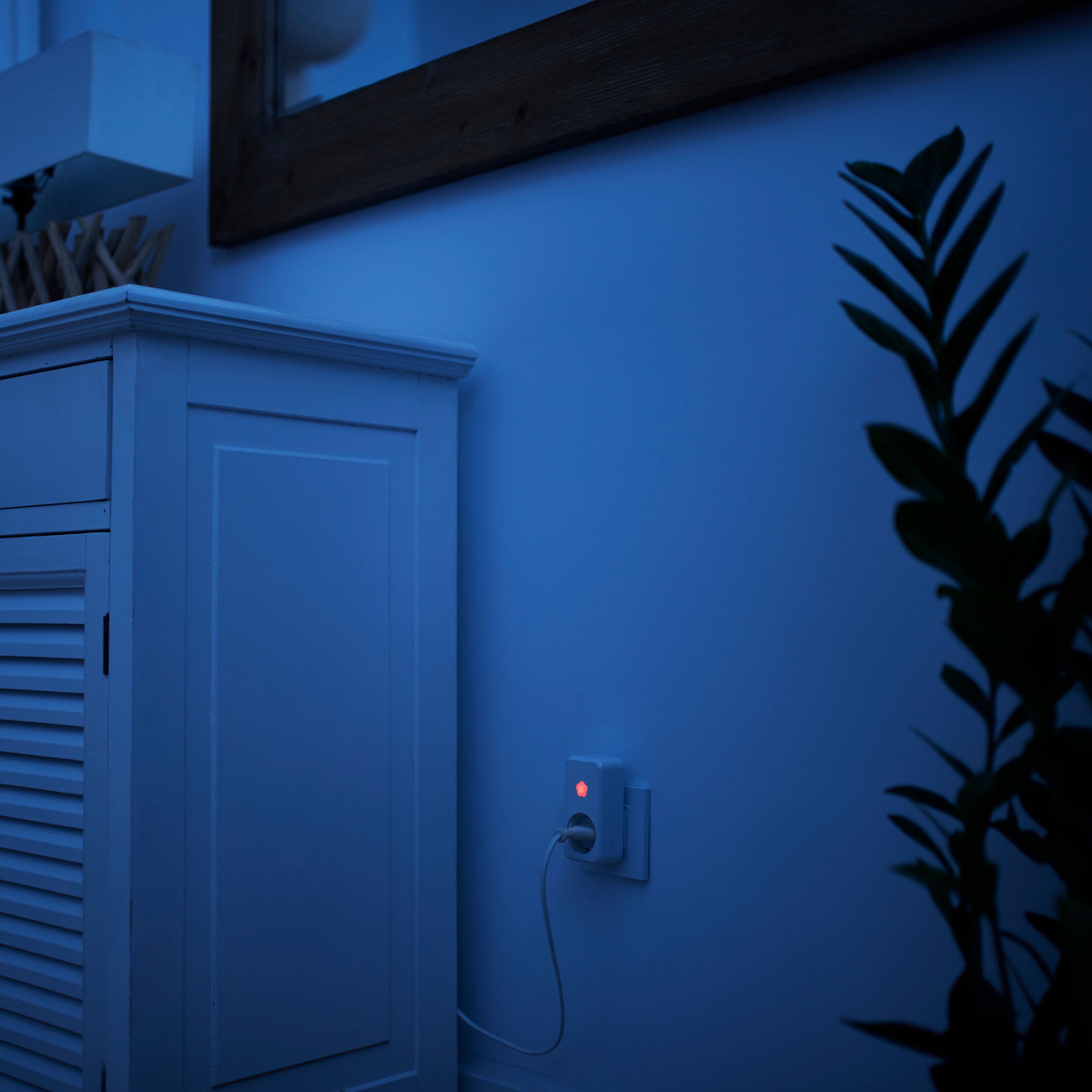 Verisure Smartplug Fjärrströmbrytare - Larmsystem | Kjell.com