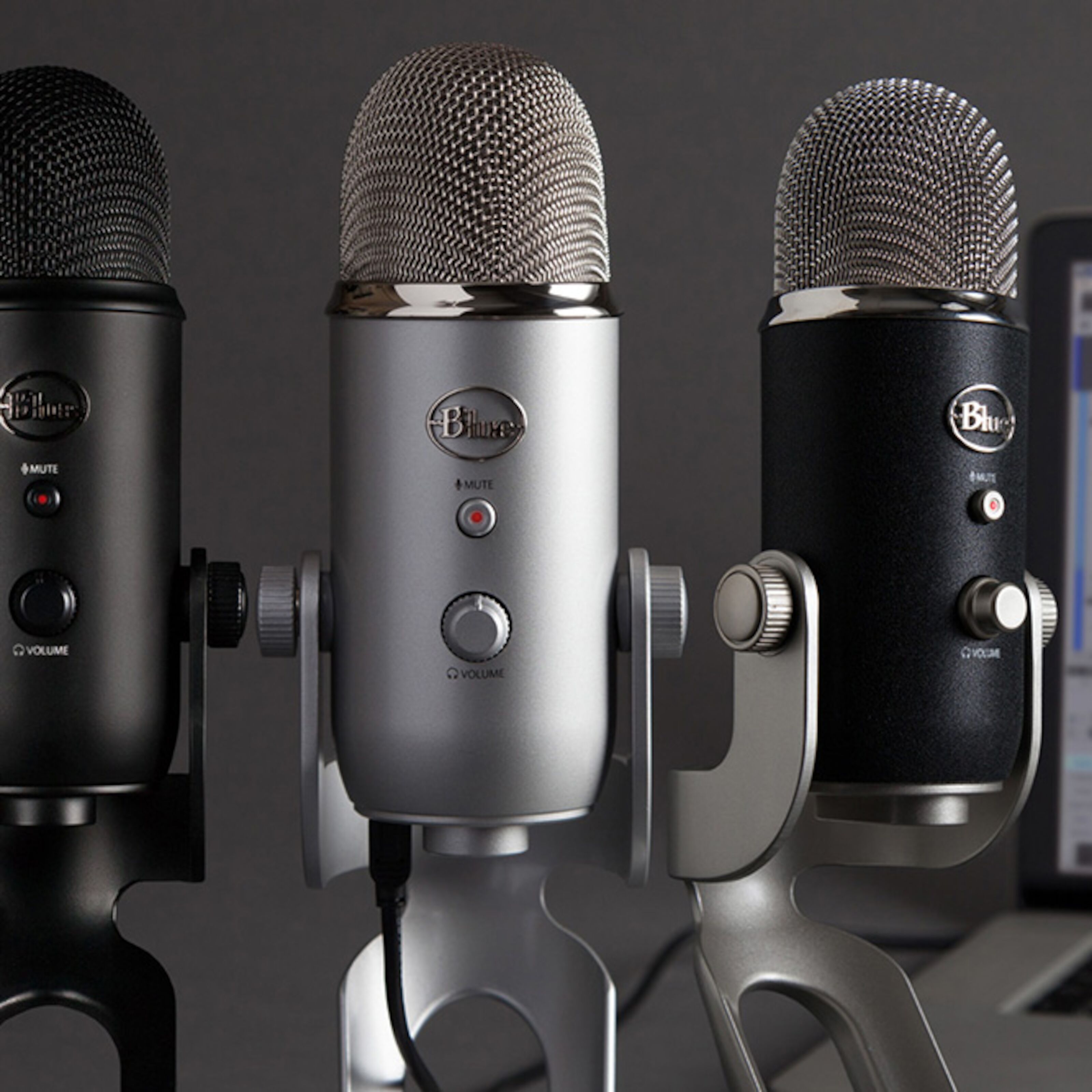 Logitech C Blue Yeti USB-stereomikrofon - Streaming-tillbehör | Kjell.com