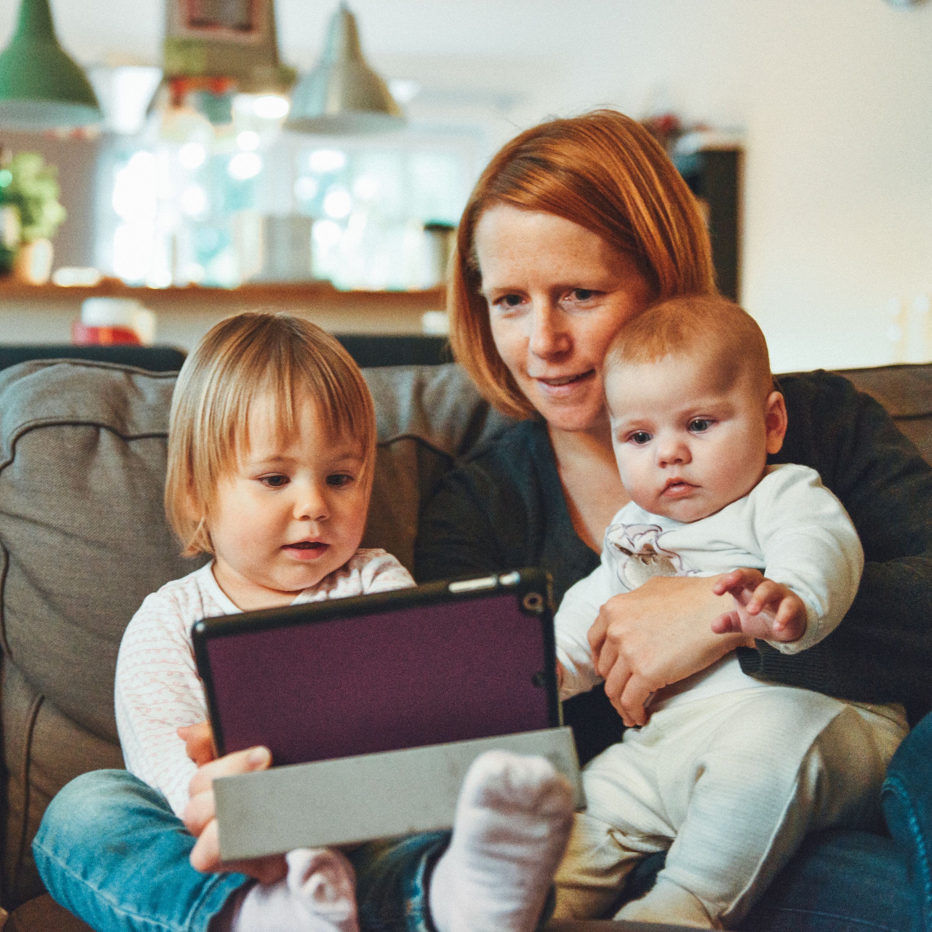 Futurehome Smarthub Smarta hem-controller - Controllers | Kjell.com