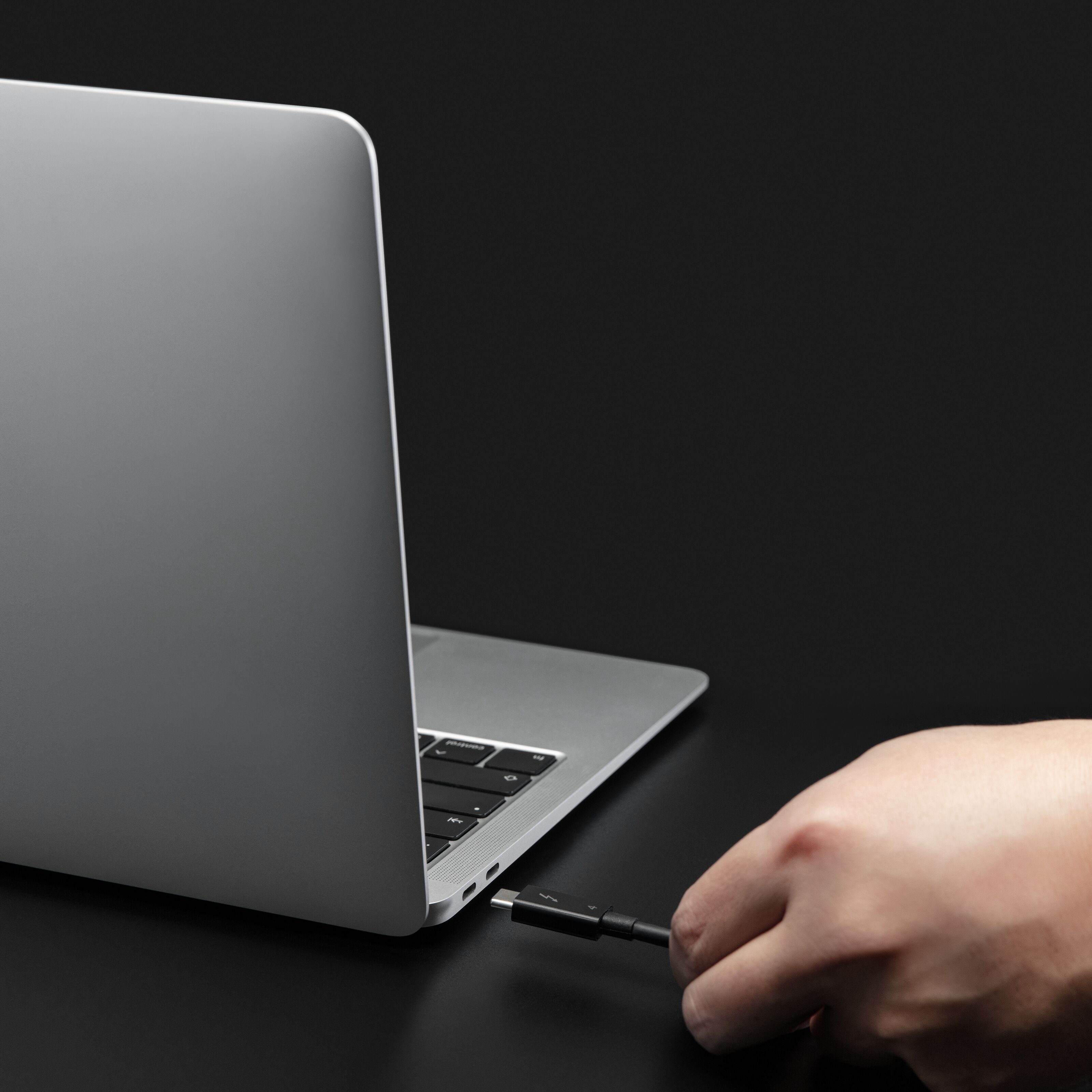 Plexgear Thunderbolt 4 USB-C-kabel 70 cm - Thunderbolt | Kjell.com